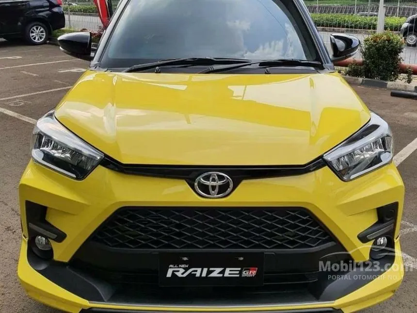 Jual Mobil Toyota Raize 2021 GR Sport 1.0 di Banten Automatic Wagon ...