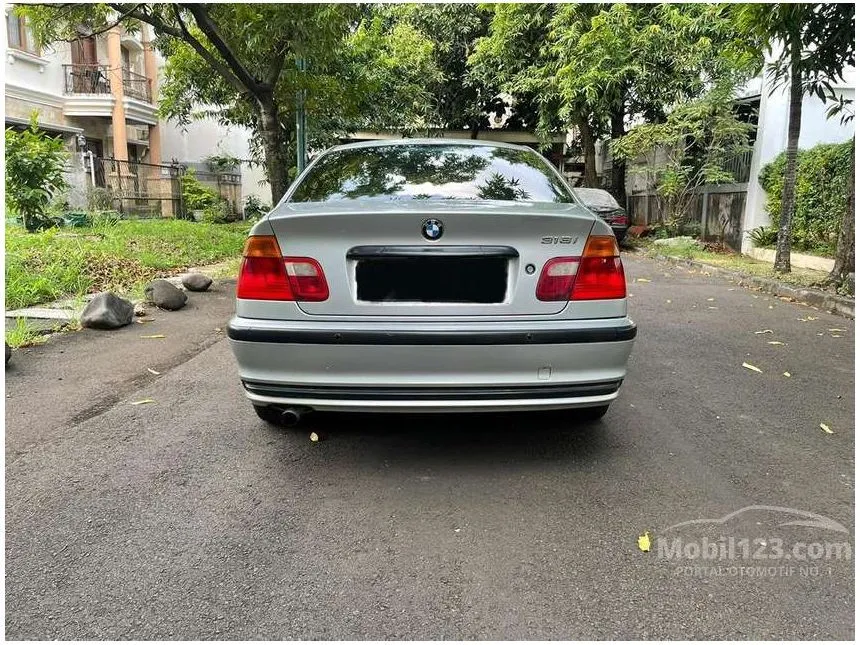 Jual Mobil BMW 318i 2002 E46 2.0 di DKI Jakarta Automatic Sedan Silver Rp 63.000.000 - 9801737 ...
