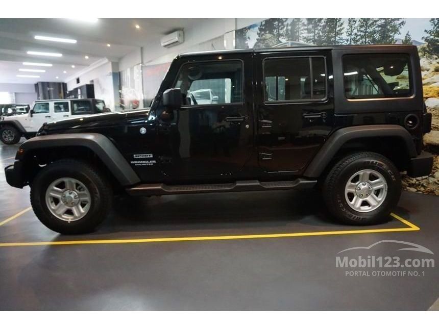 Jual Mobil Jeep Wrangler 2015 Rubicon 3.0 di Jawa Barat Automatic SUV ...