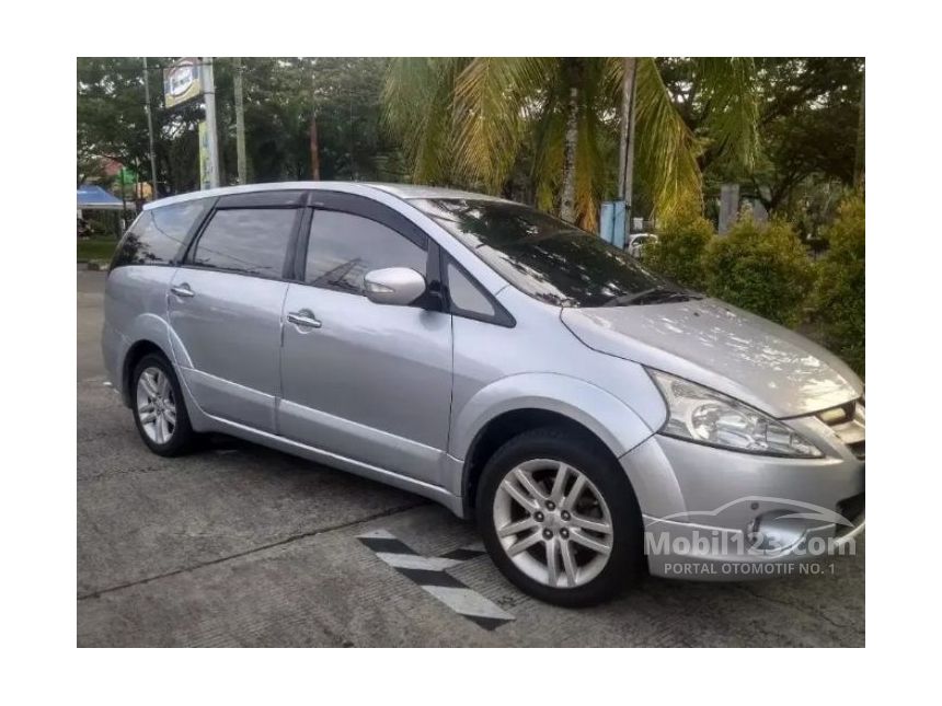Jual Mobil Mitsubishi Grandis 2010 GT 2.4 di Kalimantan Timur Automatic ...