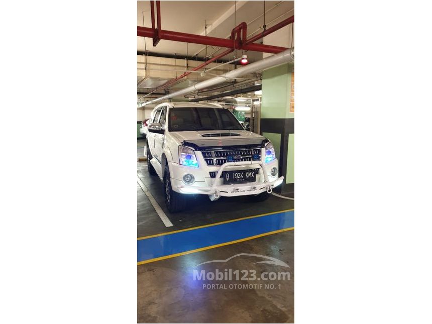 Jual Mobil Isuzu MU-7 2010 Platinum 3.0 di DKI Jakarta Automatic Wagon ...