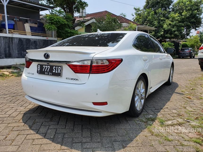 Jual Mobil Lexus ES300h 2014 ES300h 2.5 di DKI Jakarta Automatic Sedan Putih Rp 350.000.000 ...