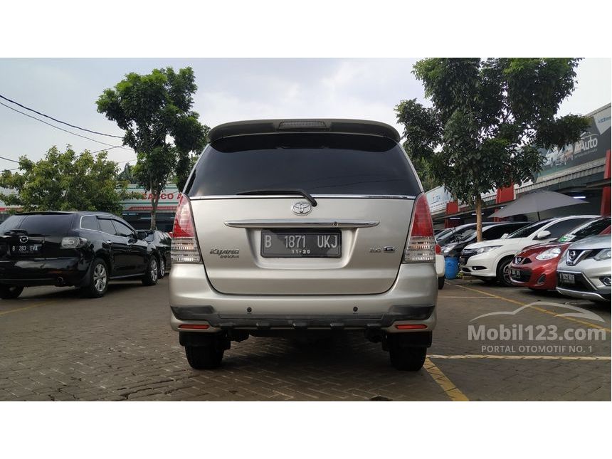 Jual Mobil Toyota Kijang Innova 2010 G 2.0 di DKI Jakarta Automatic MPV ...