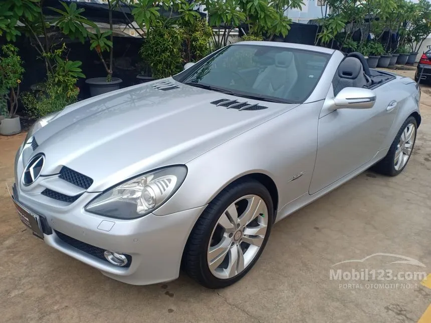 Jual Mobil Mercedes-Benz SLK300 2010 3.0 di DKI Jakarta Automatic Convertible Silver Rp 482.000. ...