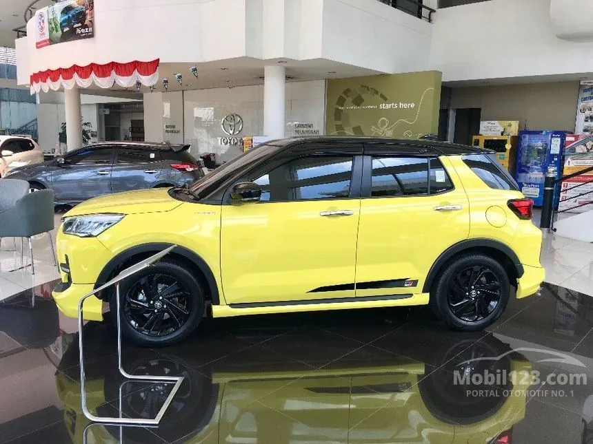 Jual Mobil Toyota Raize 2021 GR Sport 1.0 di DKI Jakarta Automatic ...