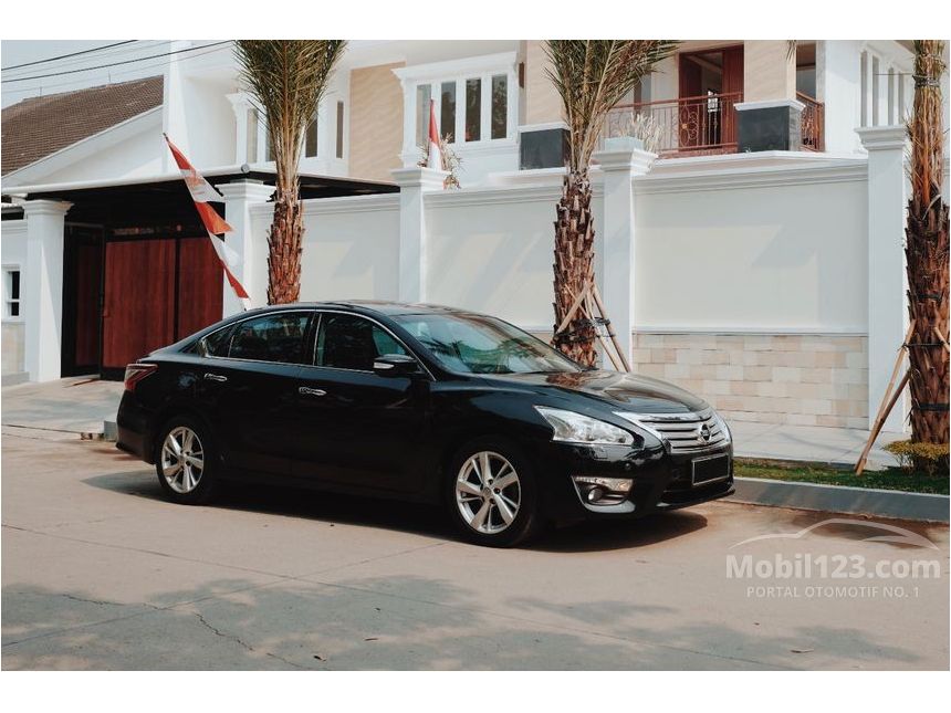 Jual Mobil Nissan Teana 2015 XV 2.5 di DKI Jakarta Automatic Sedan ...