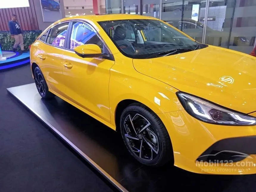 Jual Mobil MG 5 2023 GT Ignite 1.5 di DKI Jakarta Automatic Sedan Kuning Rp 377.900.000 ...