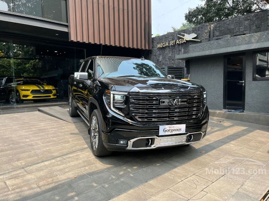 Jual Mobil GMC Sierra 2023 1500 V8 Denali Ultimate Dual Cab 6.2 di ...