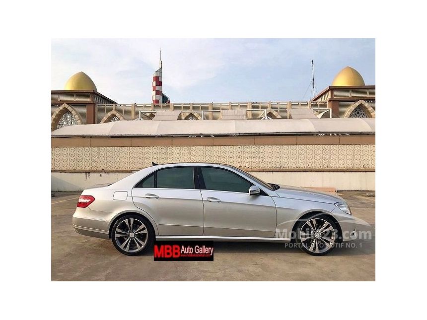 Jual Mobil Mercedes-Benz E300 2011 Avantgarde AMG 3.0 di DKI Jakarta ...