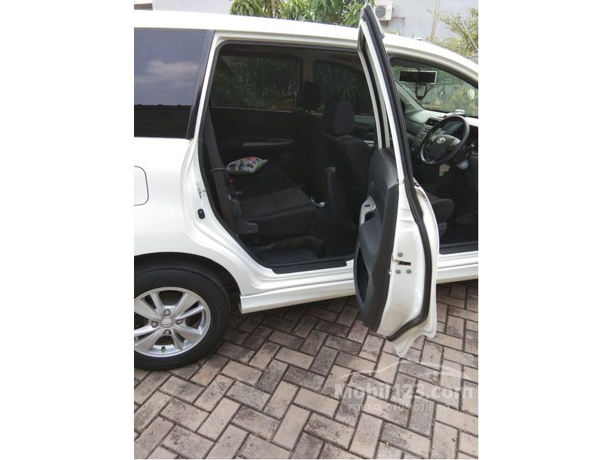 Jual Mobil Toyota Avanza 2013 Veloz 1.5 di Banten Automatic MPV Putih ...