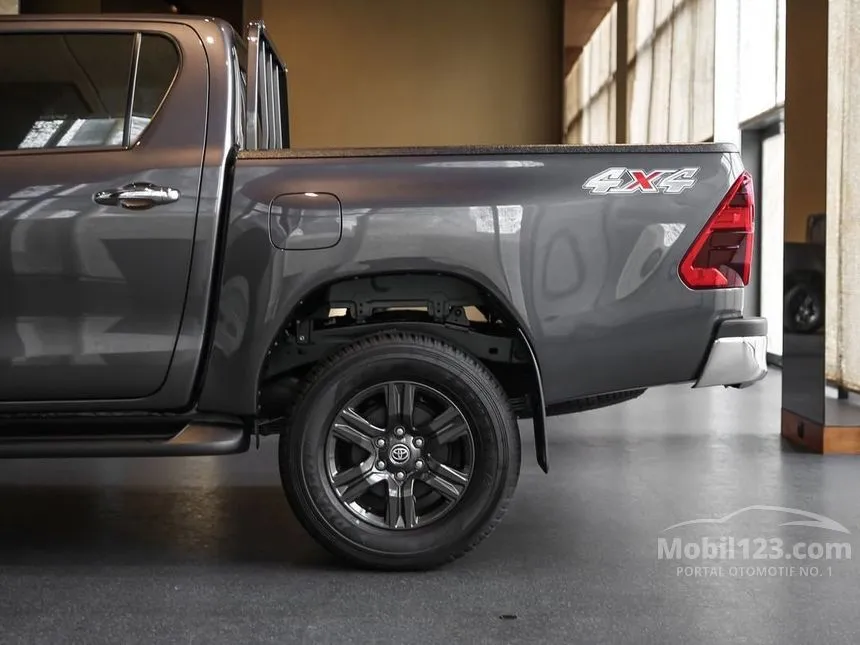 Jual Mobil Toyota Hilux 2023 V 2.4 di Jawa Barat Automatic Pick-up Abu-abu Rp 495.800.000 ...