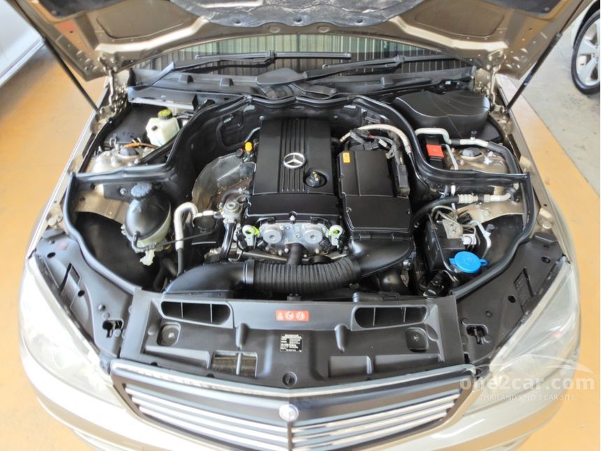 Mercedes-Benz C200 Kompressor 2010 Avantgarde 1.8 in กรุงเทพและปริมณฑล ...
