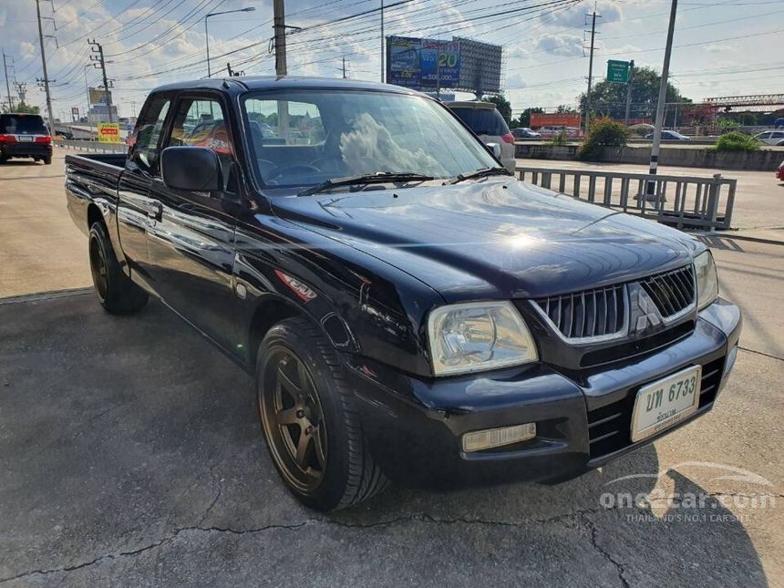 Mitsubishi Strada 2004 MEGA CAB GL 2.5 เกียร์ธรรมดา สีดำ | One2car.com ...