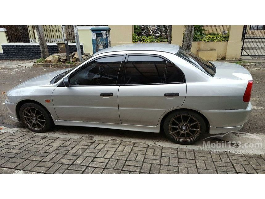 Jual Mobil Mitsubishi Lancer 2000 GLXi 1.6 di DKI Jakarta Manual Sedan ...