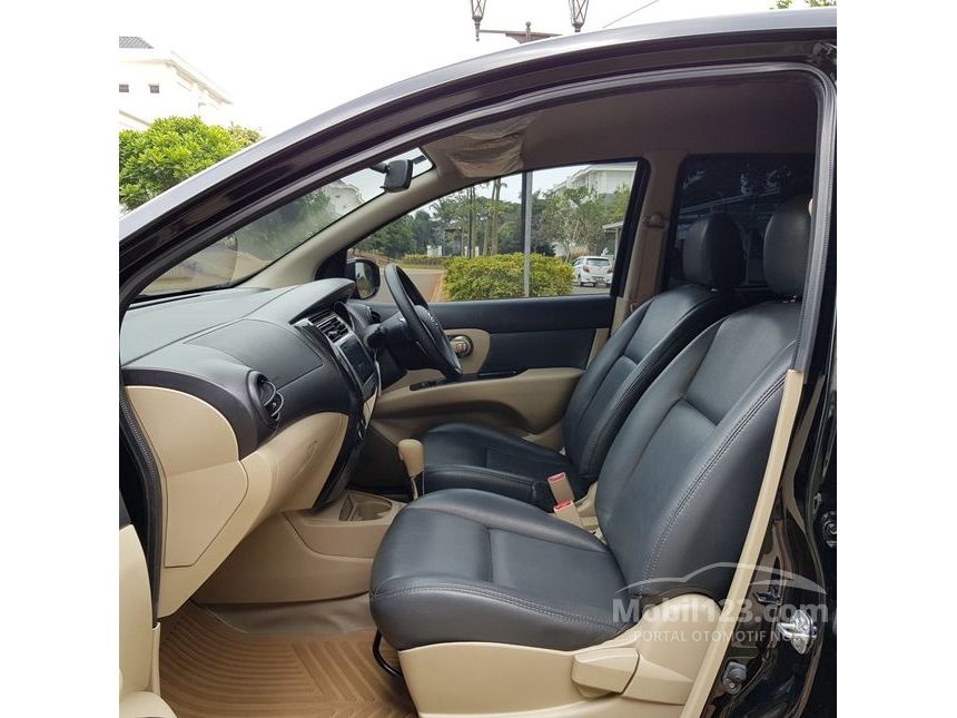 Jual Mobil Nissan Grand Livina 2016 SV 1.5 di Banten Automatic MPV ...