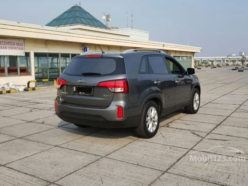Jual Mobil KIA Sorento 2014 XM 2.4 di DKI Jakarta Automatic SUV Abu-abu ...