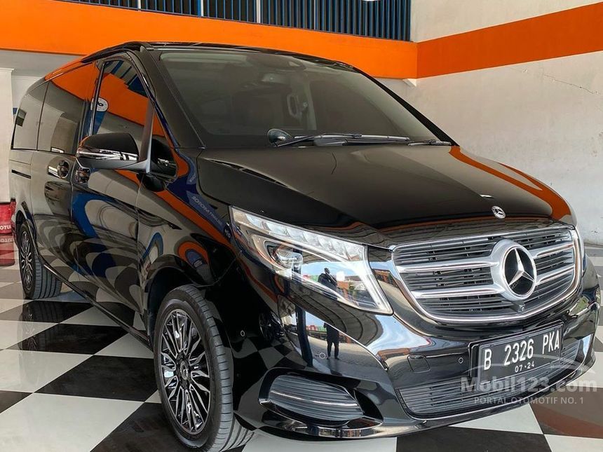 Jual Mobil Mercedes-Benz V260 2018 Avantgarde 2.0 di DKI Jakarta Automatic Van Wagon Hitam Rp 1 ...