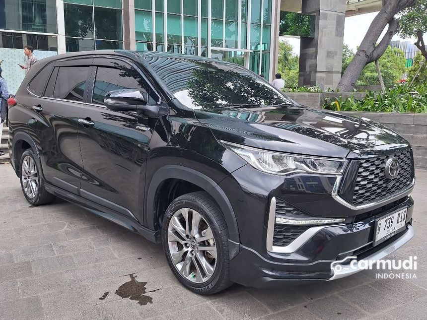 Jual Mobil Toyota Kijang Innova Zenix 2023 Q HV TSS Modellista 2.0 di ...