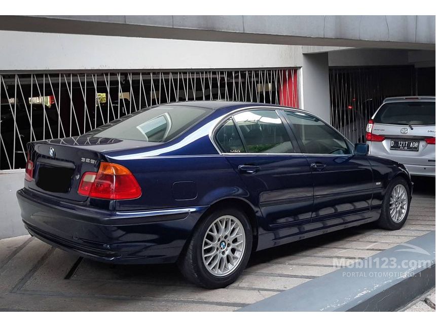 Jual Mobil BMW 325i 2001 E46 2.5 di Jawa Barat Automatic Sedan Biru Rp 110.000.000 - 6351277 ...