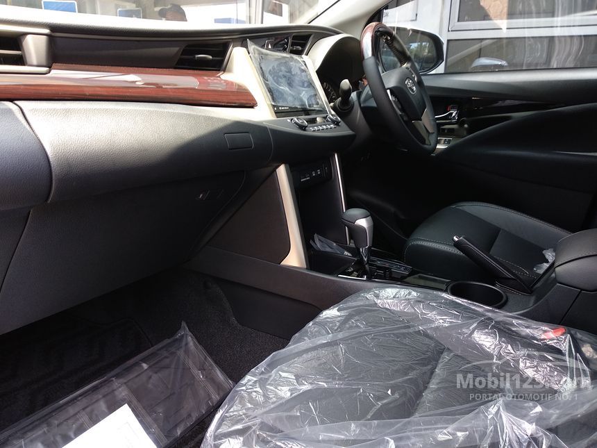 Jual Mobil Toyota Innova Venturer 2019 2.4 di DKI Jakarta Automatic ...
