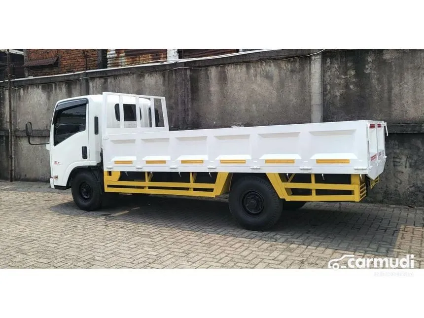 Isuzu Elf 2022 NLR 55T LX 2.8 in DKI Jakarta Manual Trucks White for Rp 309.000.000 - 13208777 ...