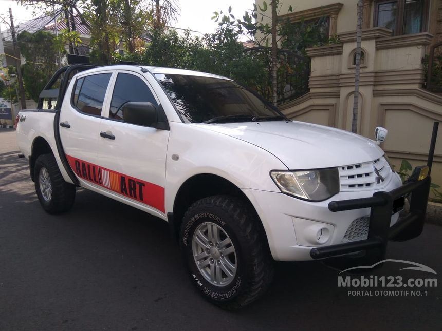 Jual Mobil Mitsubishi Strada Triton 2013 HD-X Single Cab 2.8 di DKI ...