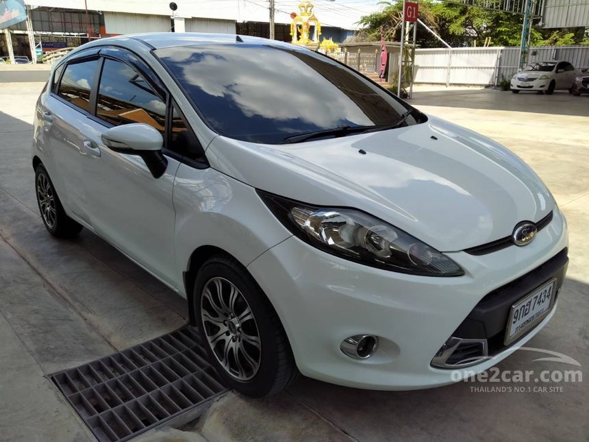 Ford Fiesta 2011 Trend 1.6 in กรุงเทพและปริมณฑล Automatic Hatchback สี ...