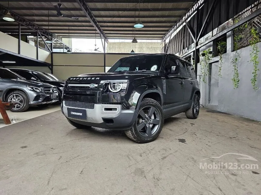 Jual Mobil Land Rover Defender 2022 110 P400 3.0 di DKI Jakarta Automatic SUV Hitam Rp 3.660.000 ...