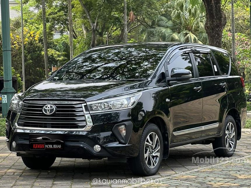 Jual Mobil Toyota Kijang Innova 2021 G 2.0 di Banten Manual MPV Hitam ...