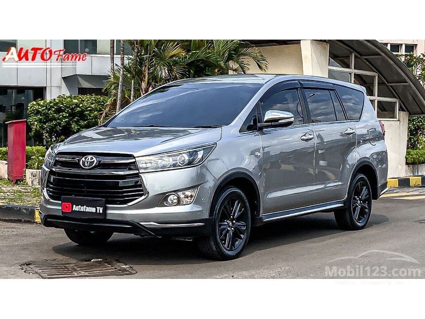 Jual Mobil Toyota Innova Venturer 2017 2.0 di DKI Jakarta Automatic ...