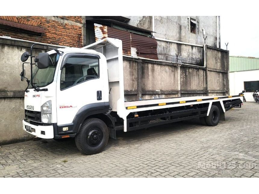 Jual Mobil Isuzu Giga 2015 FRR 90Q 5.2 di DKI Jakarta Manual Trucks ...