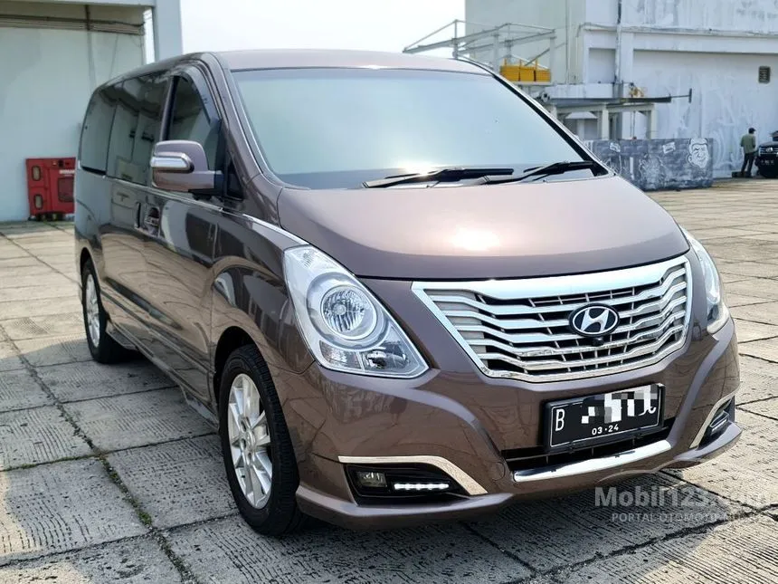 Jual Mobil Hyundai H-1 2017 Royale 2.4 di DKI Jakarta Automatic MPV ...