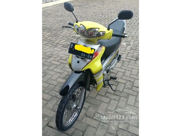 Suzuki Motor bekas dijual di Jawa-barat (Indonesia) - Dari 8 Motor di ...