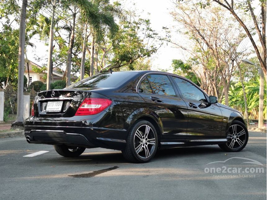 Mercedes-Benz C200 CGI 2014 1.8 in กรุงเทพและปริมณฑล Automatic Sedan สี ...