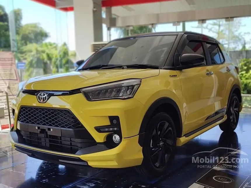 Jual Mobil Toyota Raize 2023 GR Sport 1.0 di Jawa Timur Automatic Wagon ...