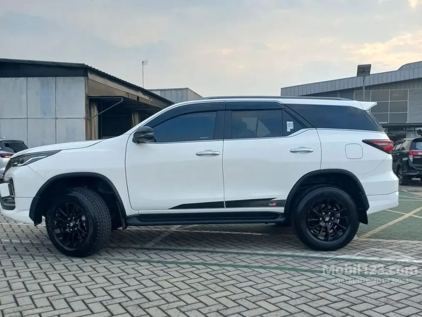 Jual Mobil Toyota Fortuner 2022 GR Sport 2.8 di Jawa Barat Automatic ...