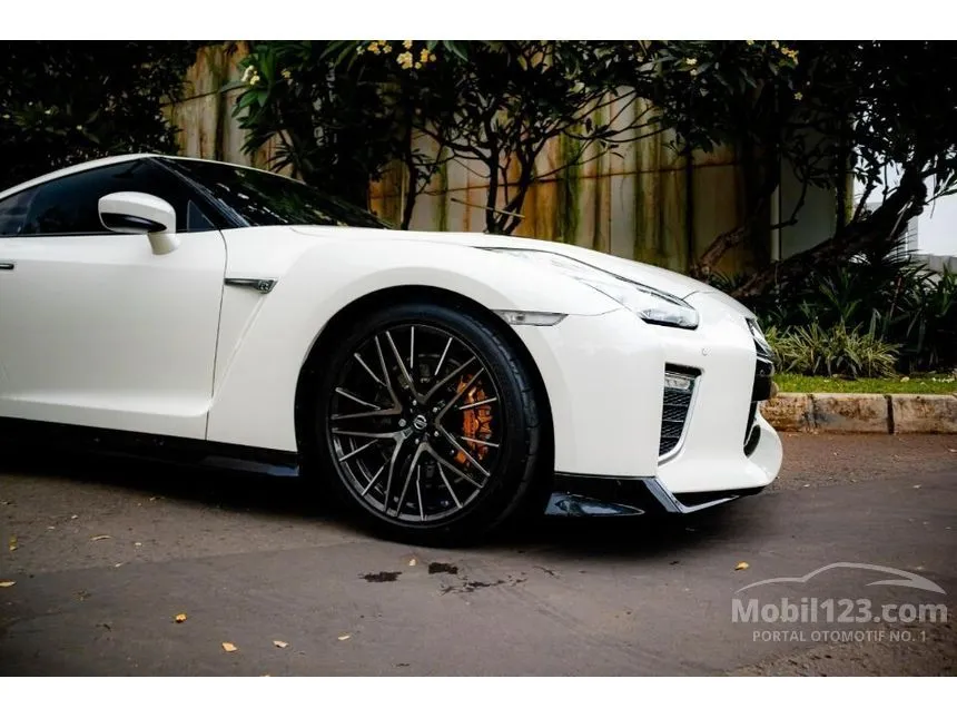 Jual Mobil Nissan GT-R 2022 Nismo 3.8 di DKI Jakarta Automatic Coupe ...