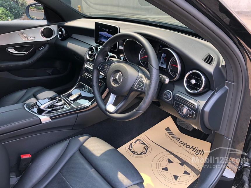 Jual Mobil Mercedes-Benz C200 2018 AMG 2.0 di DKI Jakarta Automatic ...