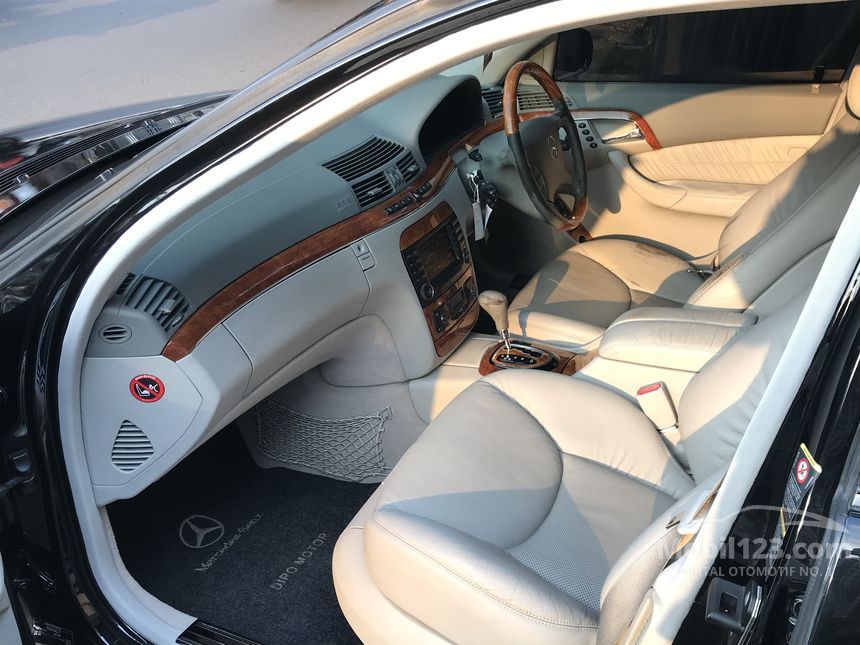 Jual Mobil Mercedes-Benz S280 2004 W220 2.8 di Jawa Barat Automatic Sedan Hitam Rp 160.000.000 ...