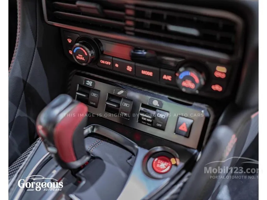 Jual Mobil Nissan GT-R 2022 Nismo 3.8 di DKI Jakarta Automatic Coupe ...
