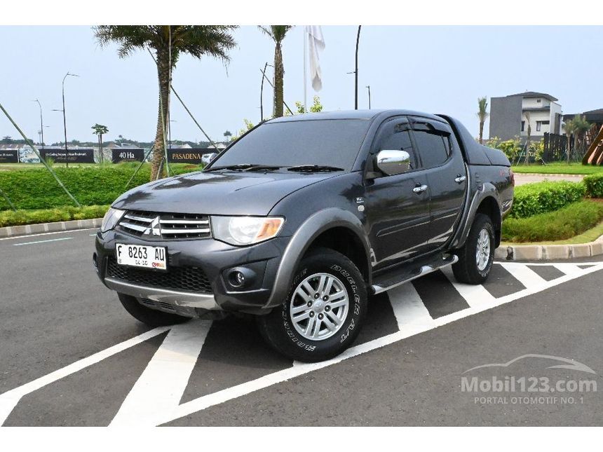 Jual Mobil Mitsubishi Strada Triton 2014 Exceed Hi-Power Double Cab 2.5 ...