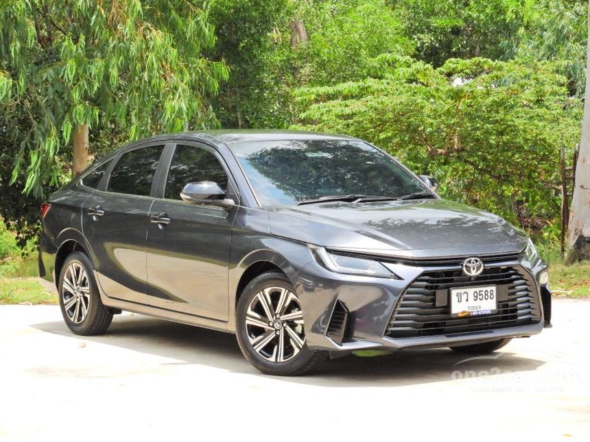 2024 Toyota Yaris Ativ 1.2 (ปี 22-28) Premium Luxury Sedan for sale on ...