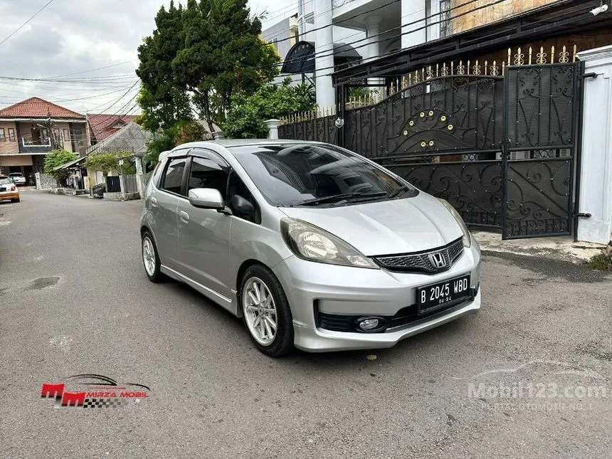 Jual Mobil Honda Jazz 2014 RS 1.5 di DKI Jakarta Automatic Hatchback Abu-abu Rp 150.000.000 ...
