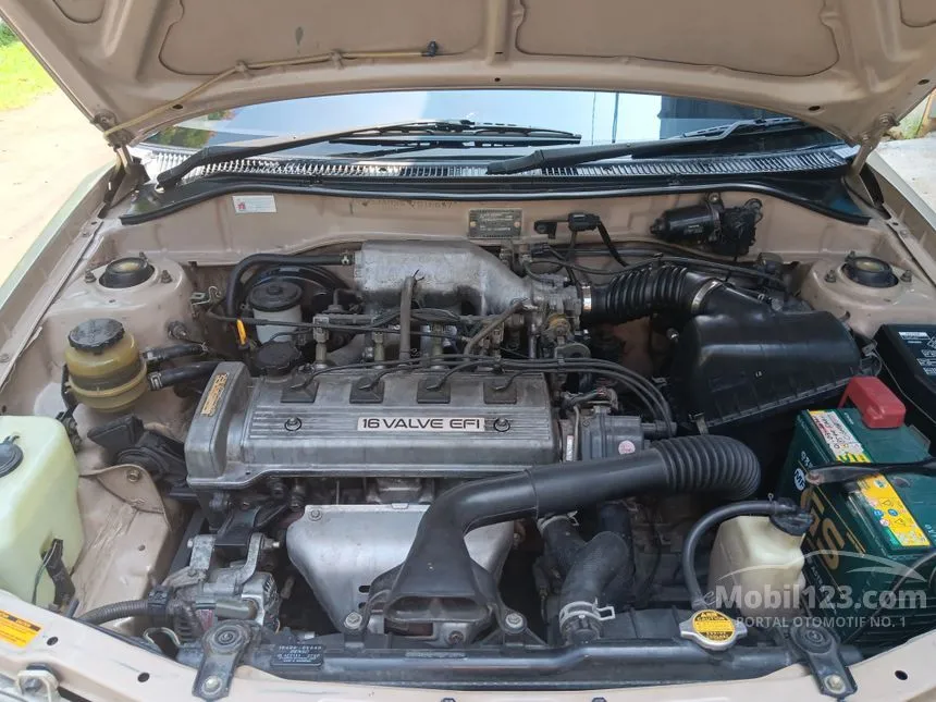 Jual Mobil Toyota Soluna 2000 GLi 1.5 di Jawa Barat Manual Sedan Emas ...