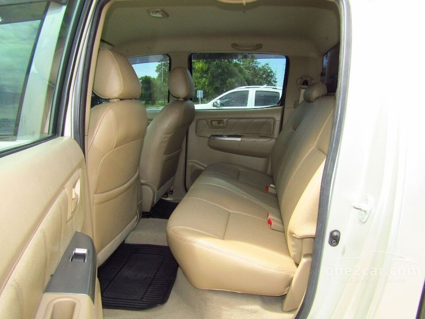 Toyota Hilux Vigo 2010 DOUBLE CAB (ปี 08-11) G 3.0 เกียร์อัตโนมัติ สี ...