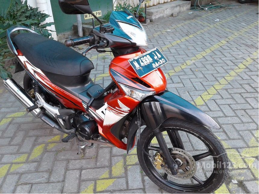 Jual Motor Honda Supra 2008 0.1 di Jawa Timur Manual Merah Rp 8.000.000 ...