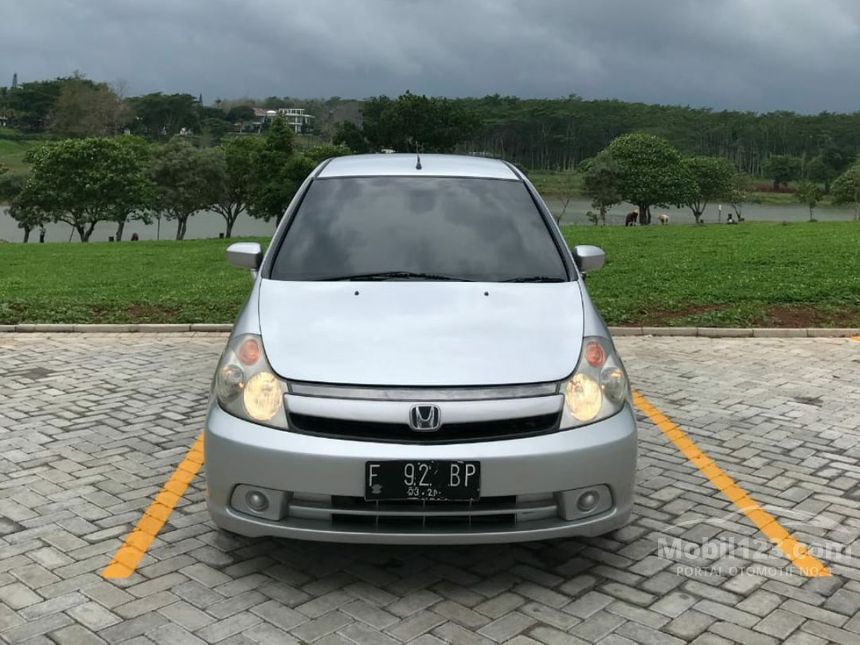 Jual Mobil Honda Stream 2005 1.7 1.7 di Jawa Tengah Manual MPV Silver ...