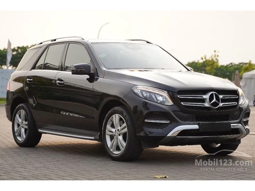 Jual Mobil Mercedes-Benz GLE400 2016 AMG 4Matic 3.0 di DKI Jakarta Automatic Coupe Hitam Rp 585. ...
