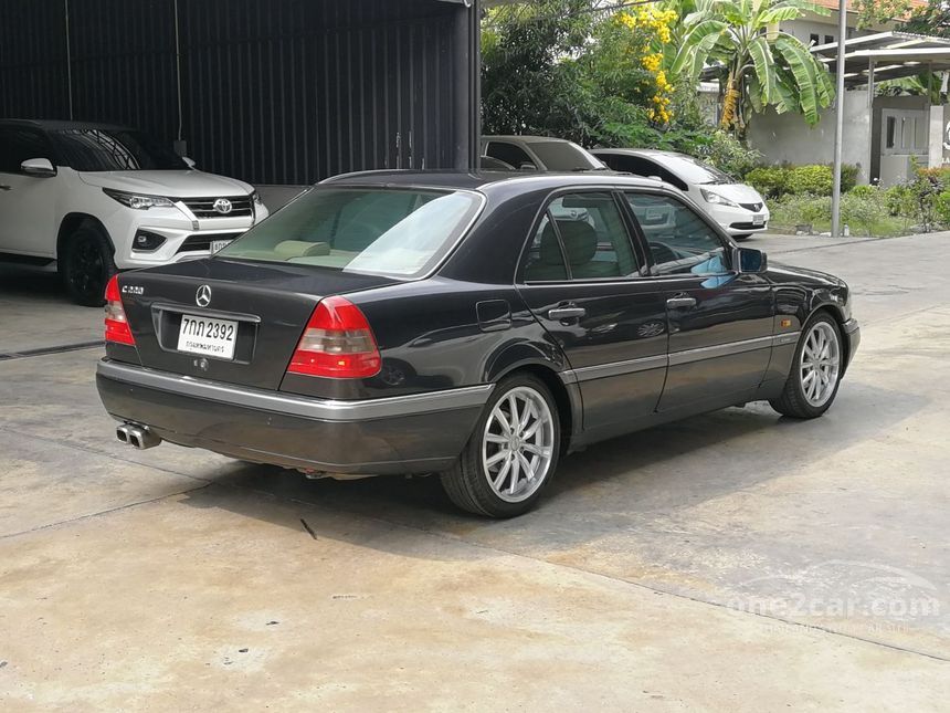 1996 Mercedes-Benz C220 2.2 W202 (ปี 93-00) Elegance Sedan AT for sale ...