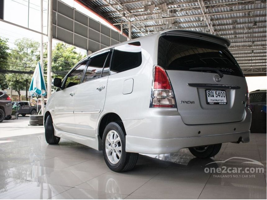 Toyota Innova 2006 V 2.0 in กรุงเทพและปริมณฑล Automatic Wagon สีเงิน ...